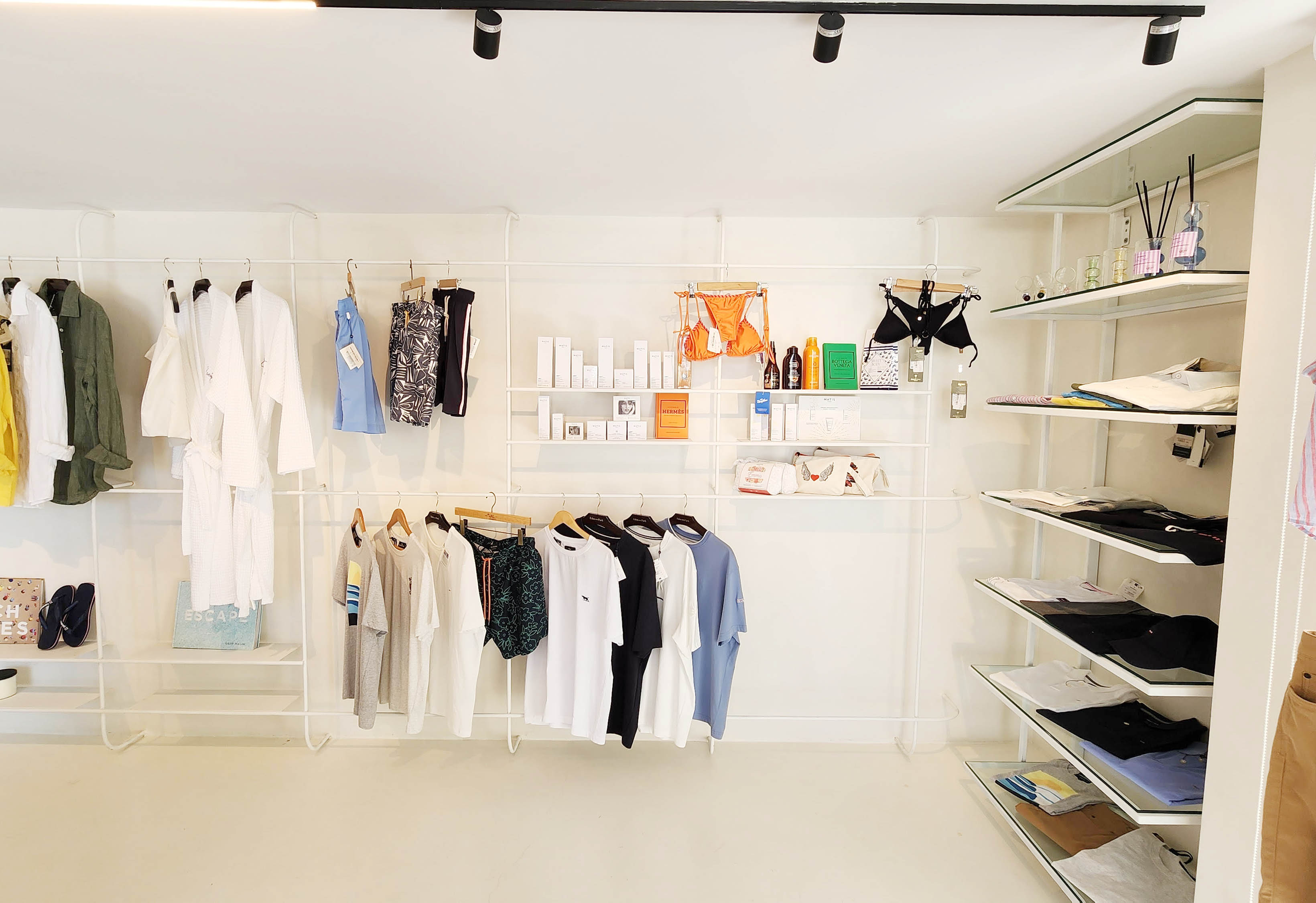 Orchid Escape Hotel - The Therapy Shop